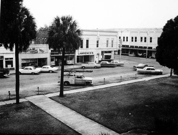 Florida Memory • Street scene - Perry, Florida