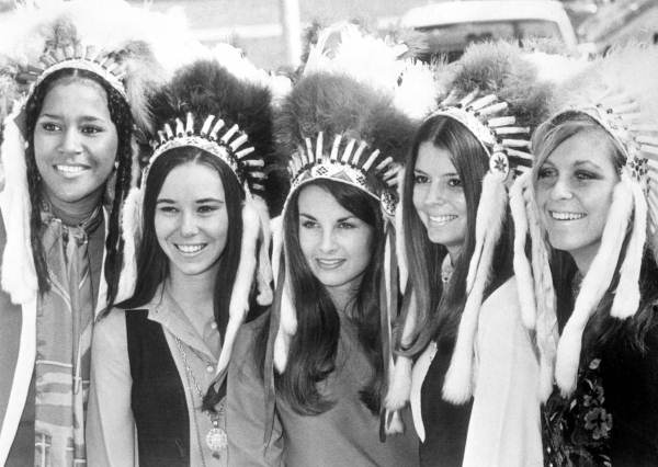 Florida Memory • Contestants for Florida State University homecoming queen.