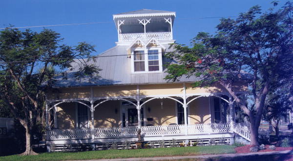 Florida Memory • The Sandlin House.