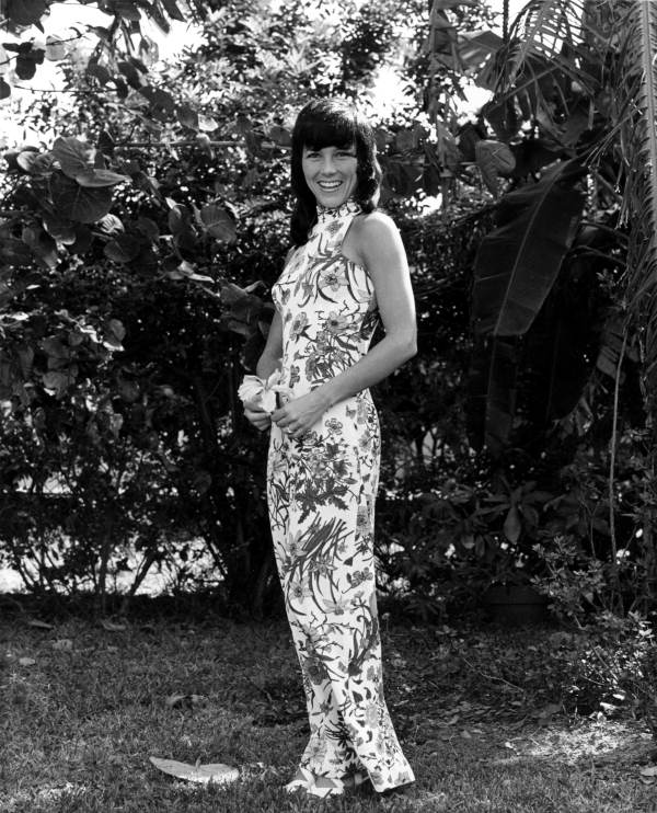 Florida Memory • Unidentified woman modeling fashion - Fort Lauderdale ...