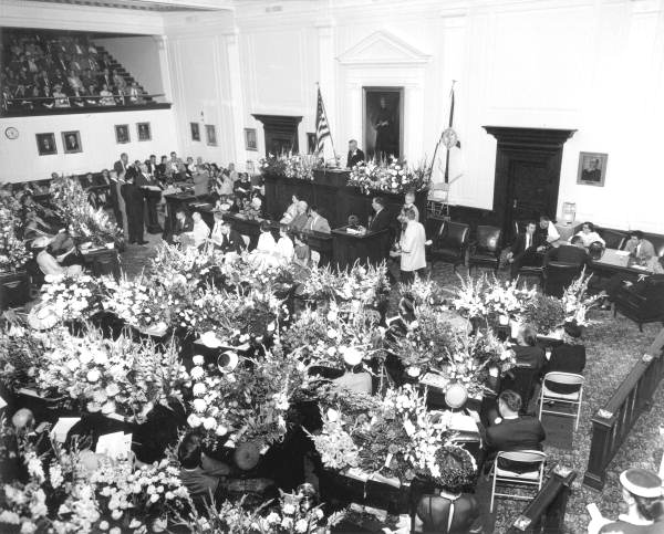Florida Memory • Senate President W.A. Shands taking the oath at the ...