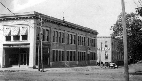 Florida Memory • First National Bank building - Quincy, Florida