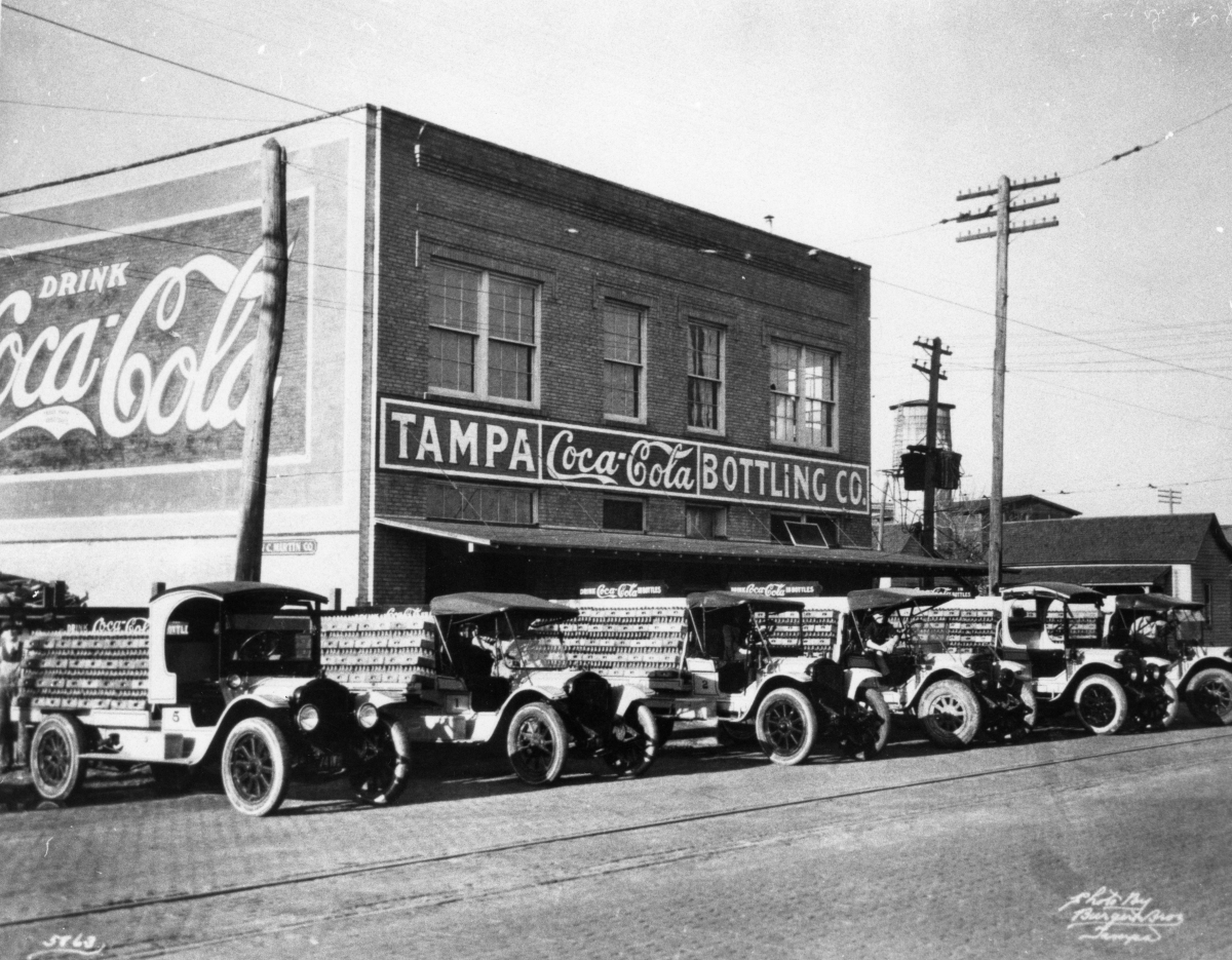 Florida Memory • Coca-Cola Bottling Company - Tampa, Florida.