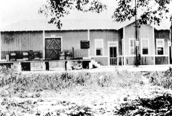 Florida Memory • Railroad depot - Key Largo, Florida