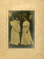 Florida Memory • Portrait showing three generations of the Van Brunt ...