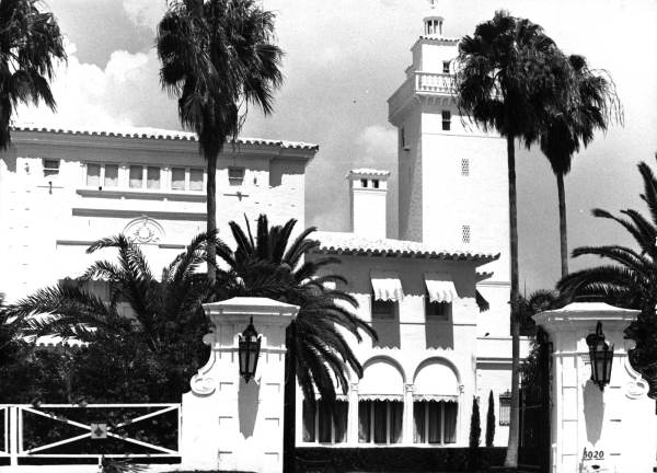 Florida Memory • Carl G. Fisher home on North Bay Road - Miami Beach ...